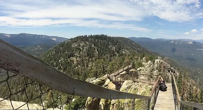 Daytripper: Walk the plank to the Needles Lookout in Giant Sequoia ...